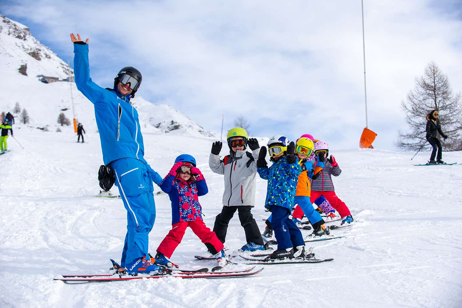 Kids ski lessons Zermatt - Kids Club (6-12 years) - Summit Ski School